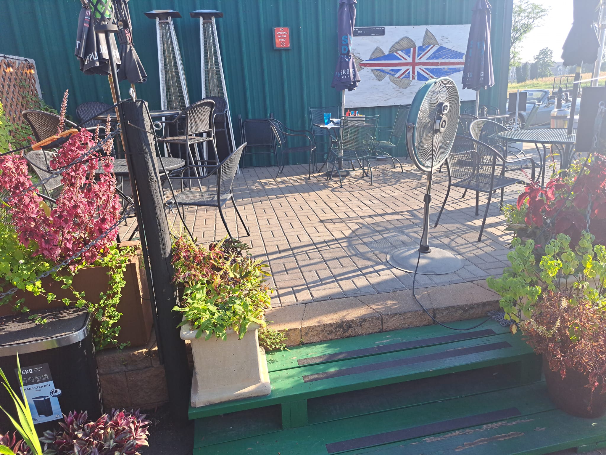 Our Patio - The Mucky Duck Pub